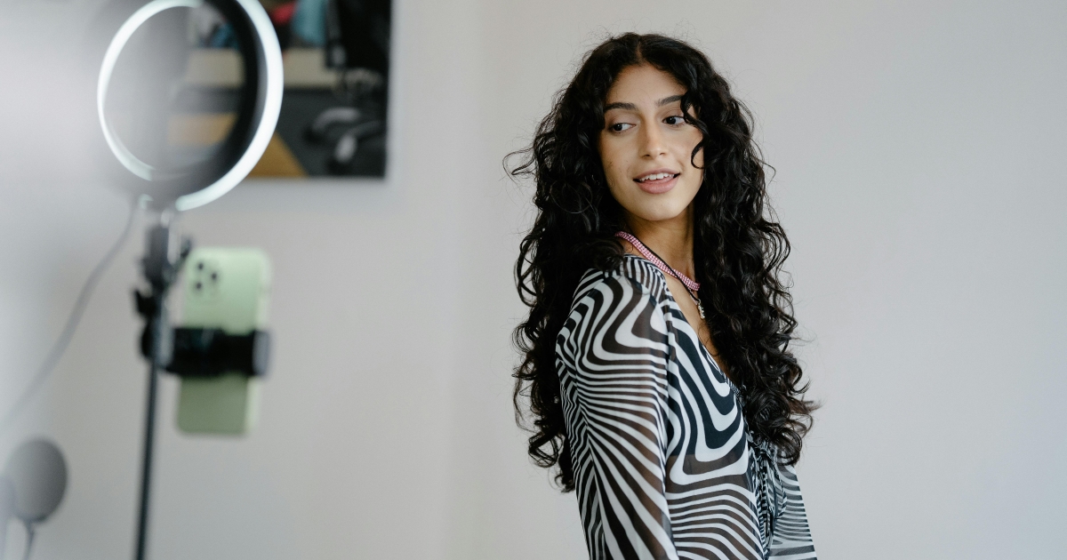The Rise of the Instagram Model: How Influencers Are Redefining the ...