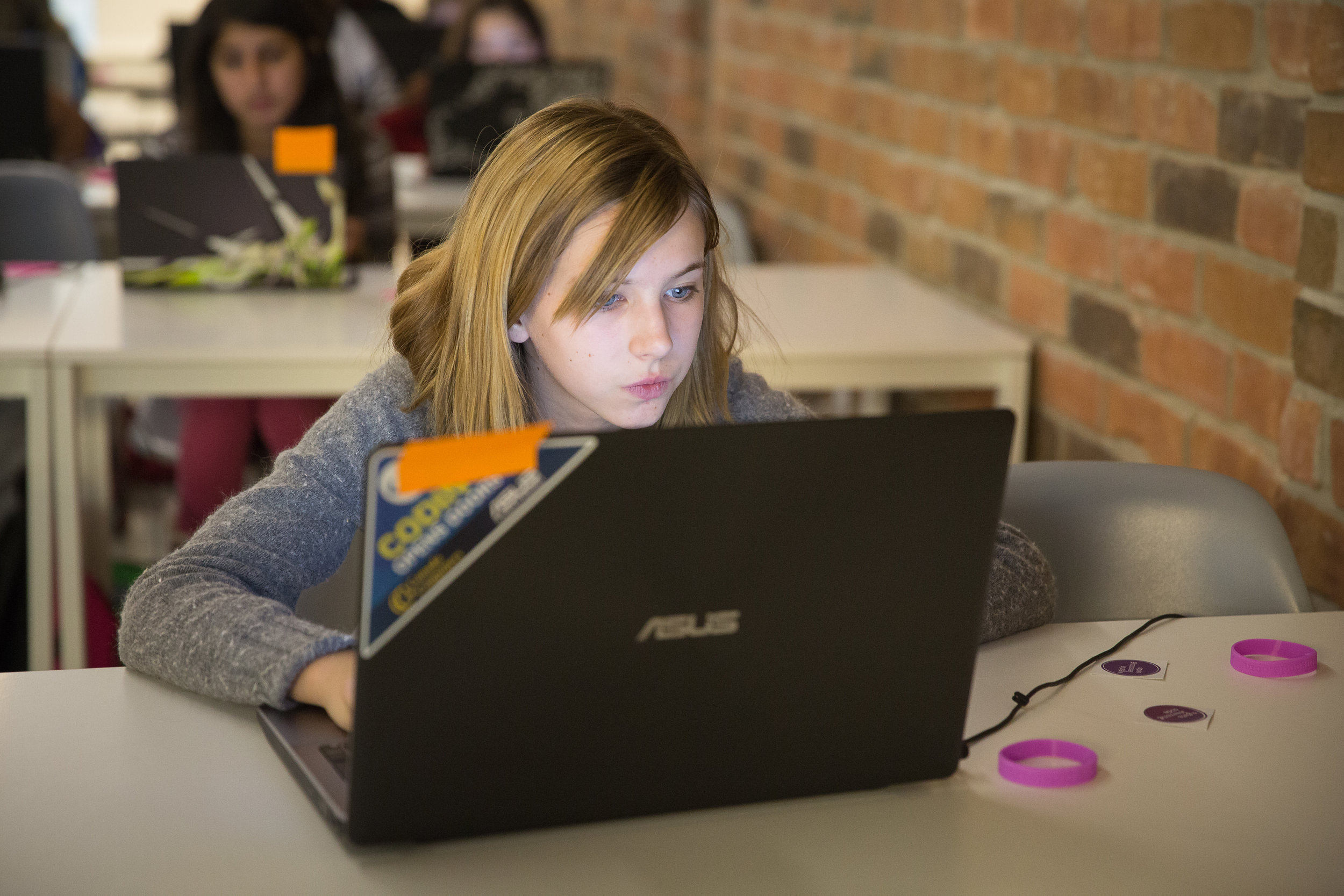 What Is a Brand Representative? A Complete Guide to Being a Successful ...